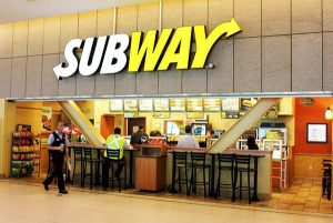 Gã khổng lồ thức ăn nhanh Subway thay Coca Cola bằng Pepsi trên hơn 37. ...