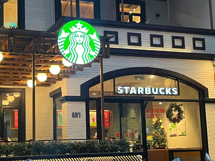 Vie Channel (DatVietVAC Group Holdings) kiện Starbucks Việt Nam vì vi ...